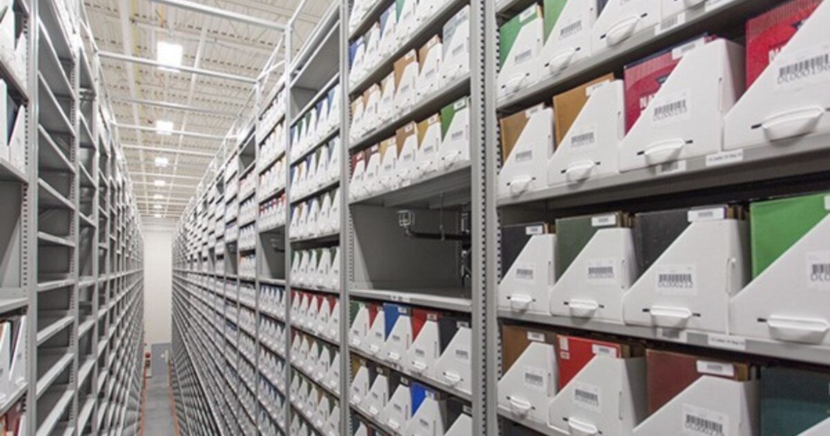 Campus Libraries Storage Options | Spacesaver Storage Solutions