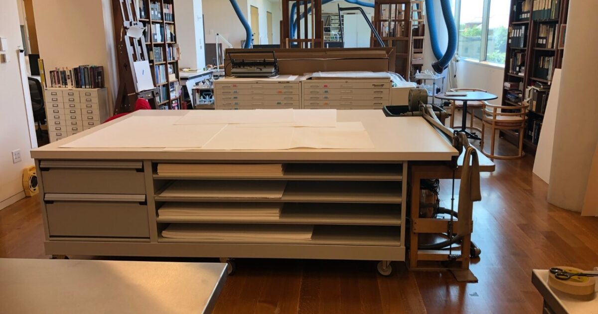 Movable Work Tables | Spacesaver Storage Solutions